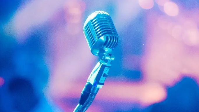 El irreverente cabaret de Myr Ramírez - Agenda Chilango